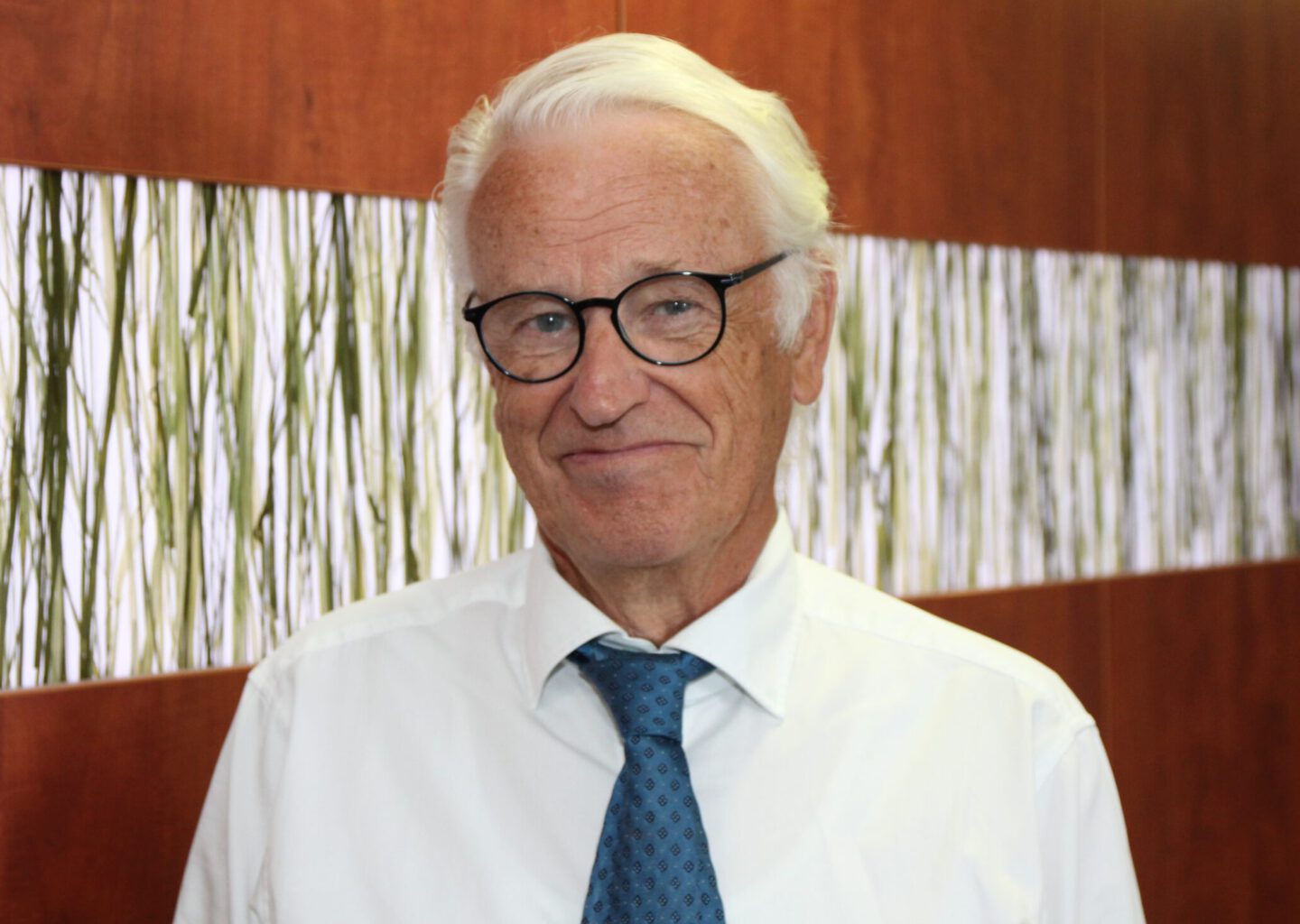 Prof. Dr. med. Ger­hard Stein­beck - Zentrum für Kardiologie und Angiologie